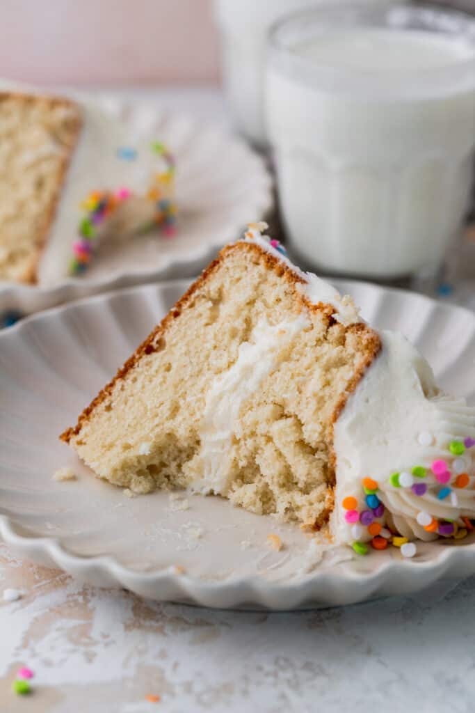 Mini Vanilla Cake - Stephanie's Sweet Treats