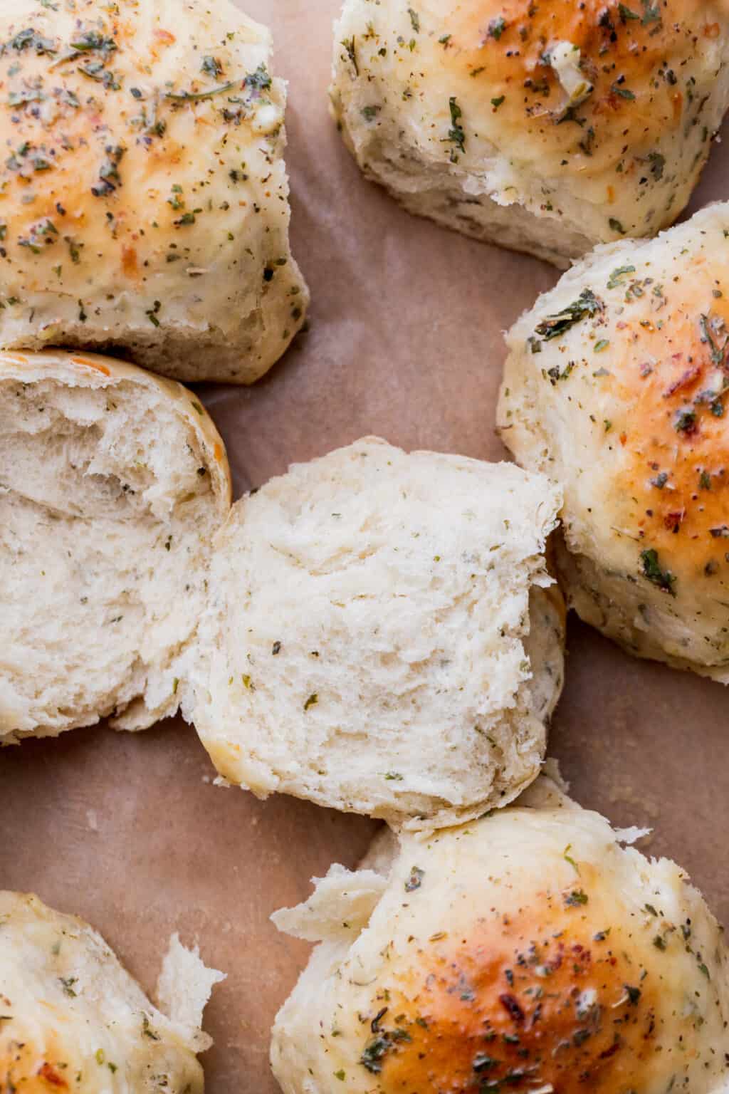 Garlic Rolls - Stephanie's Sweet Treats