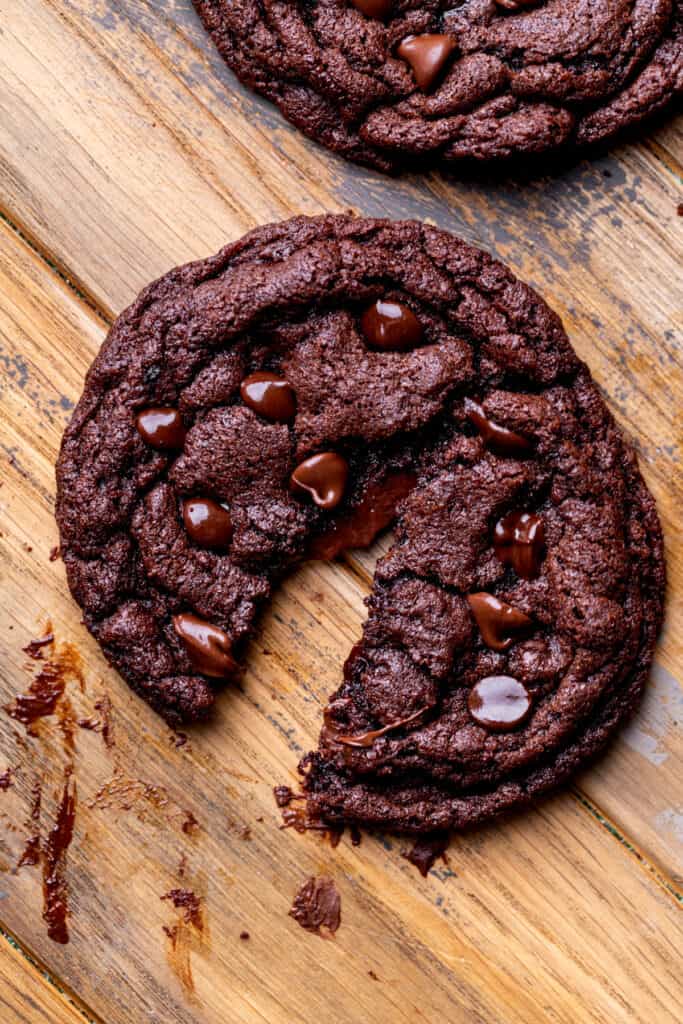 Chocolate Fudge Cookies - Stephanie's Sweet Treats