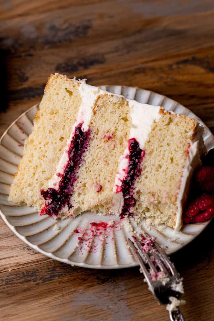 White Chocolate Raspberry Cake - Stephanie's Sweet Treats