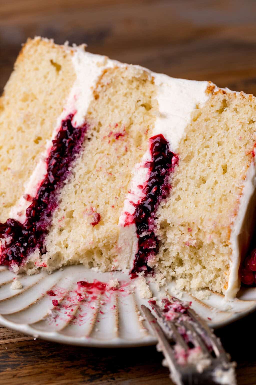 White Chocolate Raspberry Cake - Stephanie's Sweet Treats