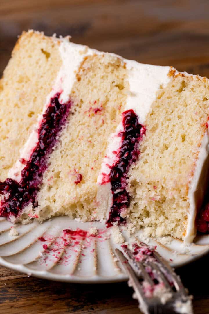 White Chocolate Raspberry Cake - Stephanie's Sweet Treats