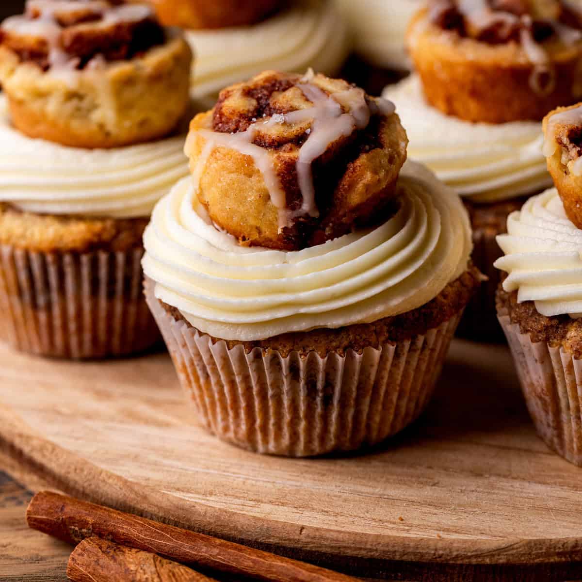 Cinnamon Roll Cupcakes - Stephanie's Sweet Treats